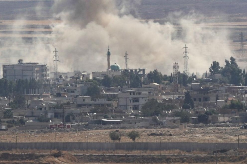 Петима души загинаха а 85 бяха ранени при бомбено нападение в Сирия до границата с Турция