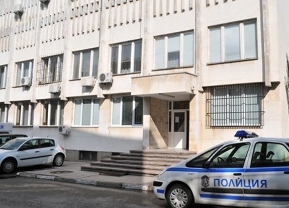 МВР Монтана си търси старши експерт вижте какви са условията