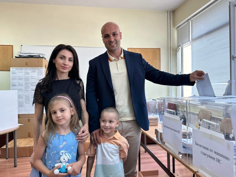 Мартин Харизанов Гласувах за стабилна България която да бъде управлявана от подготвени