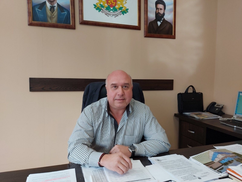 Поздравление от кмета на Община Вършец по повод великденските празници