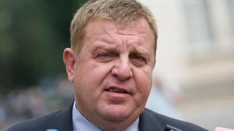 Красимир Каракачанов Коалицията Обединени патриоти не е стабилна всеки се ослушва