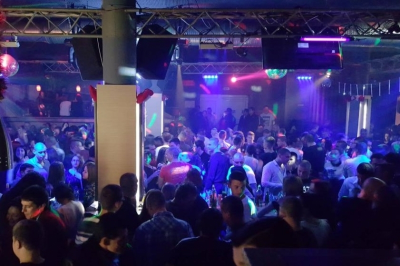 Ексклузивно в Bulnews Стрелба по футболисти на „Локо“ Мездра в дискотеката на кандидат кмет