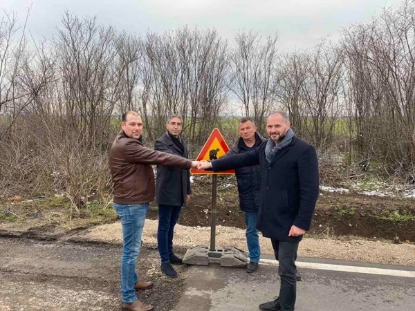 Започна ремонтът на пътя между Бяла Слатина и Кнежа