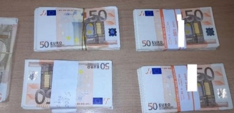 Наш телефонен измамник измъкнал 30 хил евро от пенсионерка в Гърция снимки