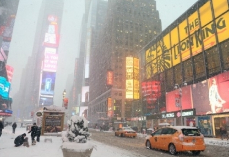 Обявиха извънредно положение в Ню Йорк
