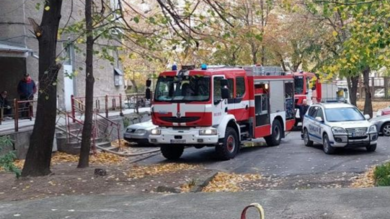 Възрастна жена пострада тежко след взрив на газова бутилка
