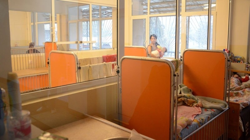 Детското отделение на болницата във Видин е пълно с пациенти