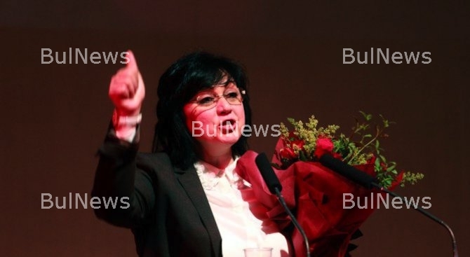 Корнелия Нинова от Бузлуджа Ще имаме обща лява кандидатура за президент с АБВ