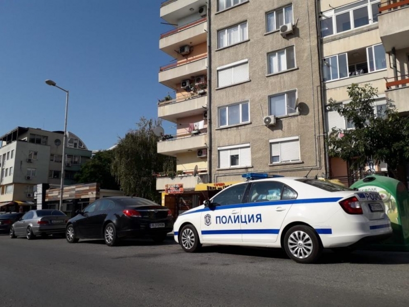 Жена падна от жилищен блок в Шумен