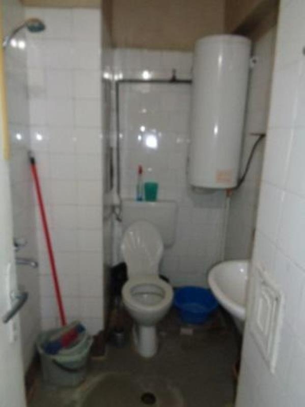 Частен съдебен изпълнител пусна на търг тристаен апартамент във Видин снимки