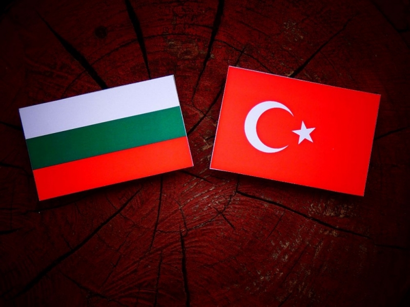 Турция дарява на България лични предпазни средства и тестове за коронавирус