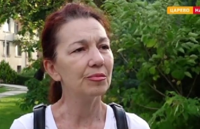 Майката, обвинена, че е изхвърлила детето си от колата: Бившият ми иска ...