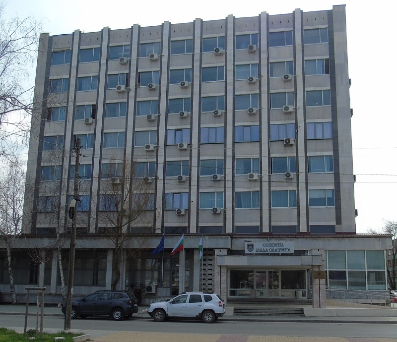 Сградата на Общината в Бяла Слатина грейва в синьо за децата с аутизъм