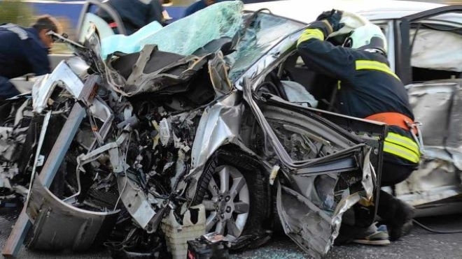 МВР с подробности за тежката катастрофа със загинал мъж между Кнежа и Бяла Слатина