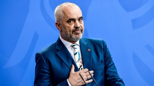 Хакери публикуваха всички лични данни на албанския премиер Еди Рама