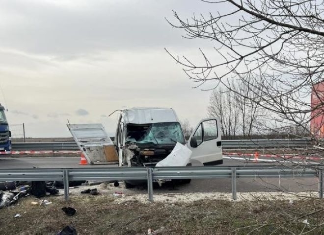 Катастрофата на АМ „Тракия” Задържаха предполагаем организатор на канала за мигранти