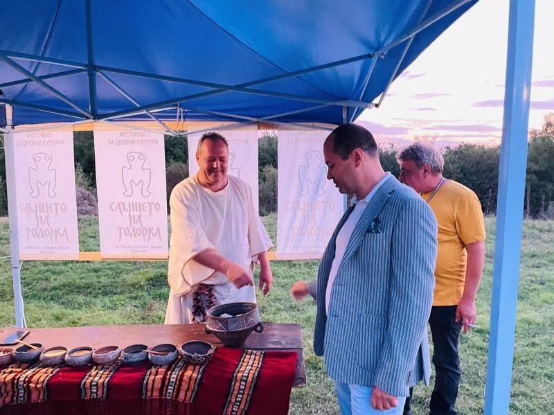 Откриха седмото издание на Фестивала за древни култури край Оходен снимки