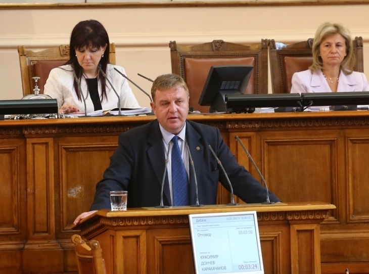 Каракачанов със страшно разкритие за армията