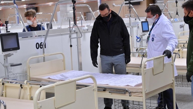 Рекорден брой заразени с коронавирус в Унгария