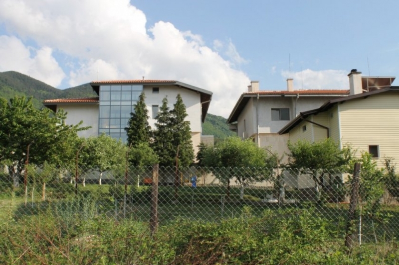 Разпитват жената роднини приятели и лекарят издал съобщение за смърт на Ангел от Братя Галеви