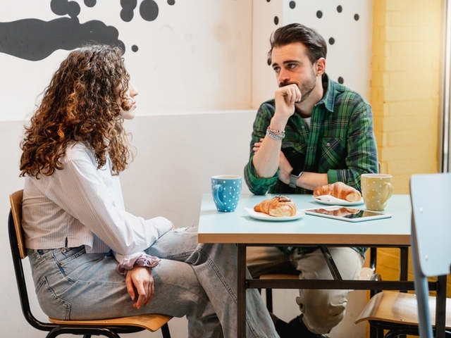 Проверете тези знаци дали мъжът ви използва