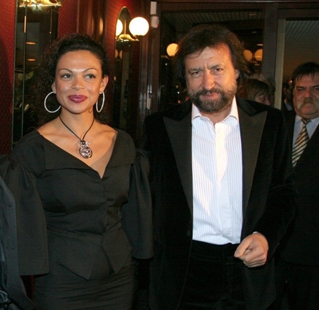 Баневи няма да обжалват, Франция ги изпраща у нас