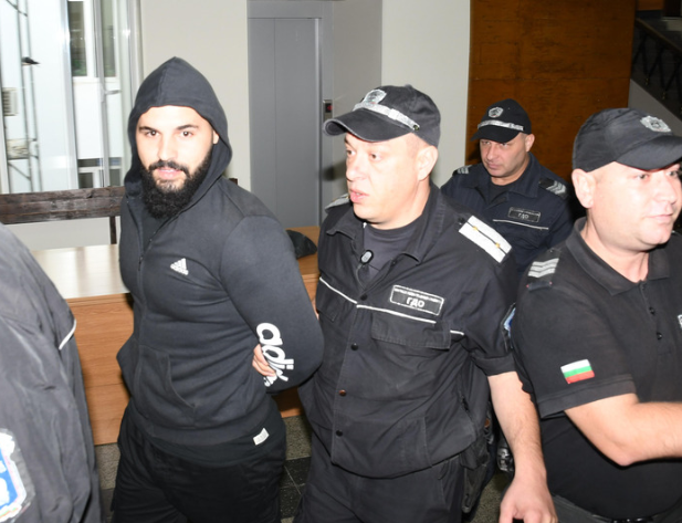 Обвиняемият за обезобразяването на Дебора в съда Не съм отправял