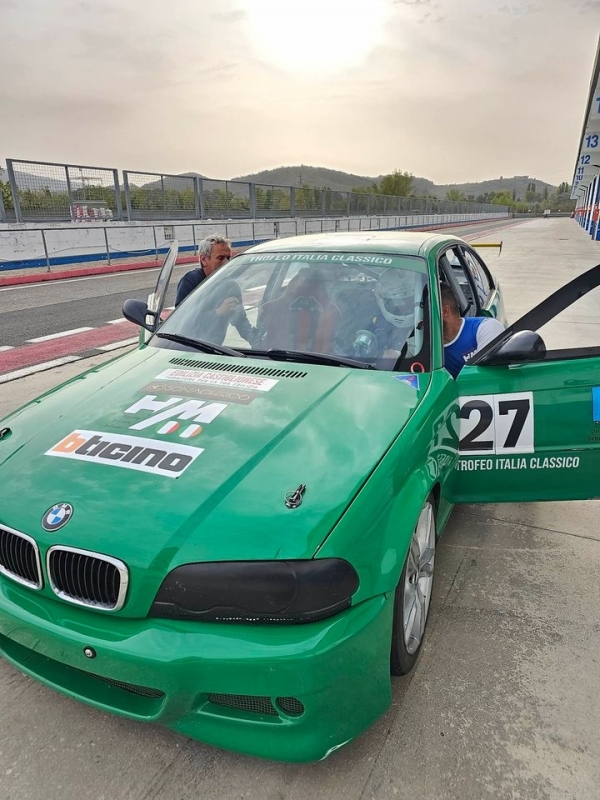 Картинг пилотът от Враца Мартин Стоянов се готви за DMV BMW 318ti Cup ...