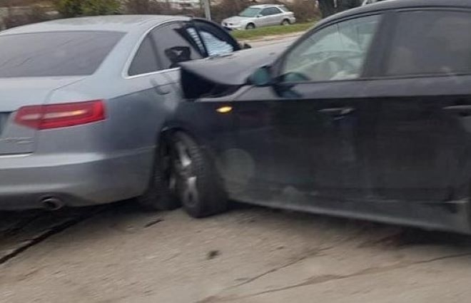 Кръв на пътя Трима пострадаха в тежка катастрофа във Врачанско