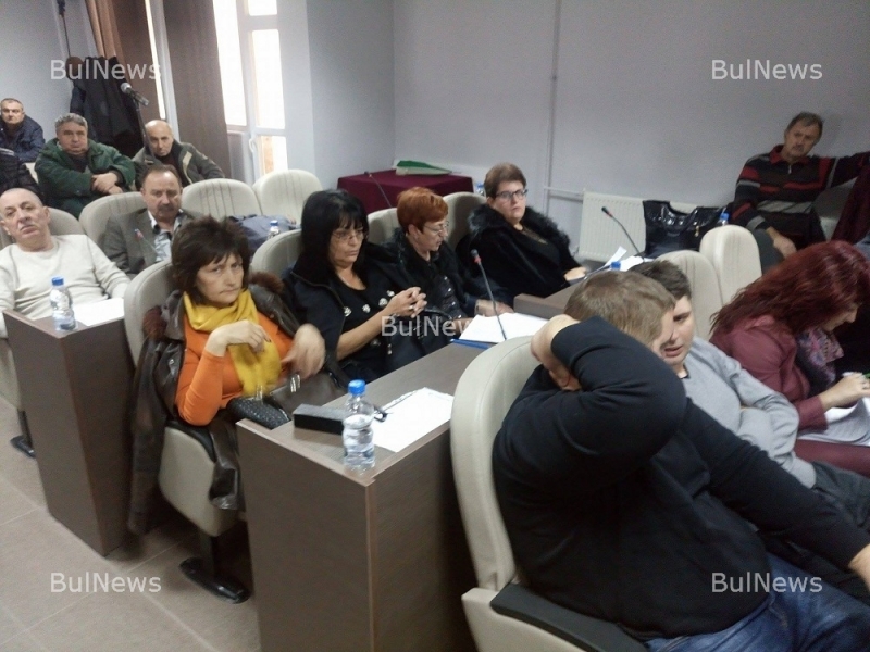 Напрежение в общинския съвет във Враца Приеха със скандал декларация