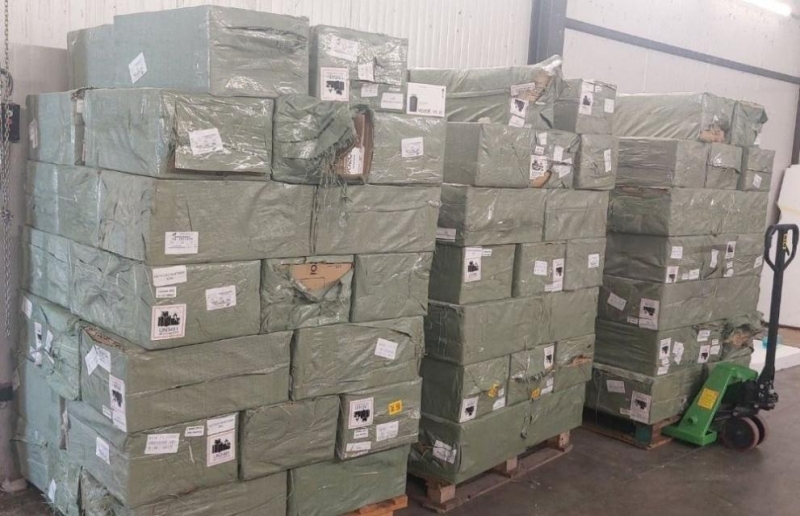 Митничари задържаха нелегални електронни цигари за над 1 милиард лева снимки