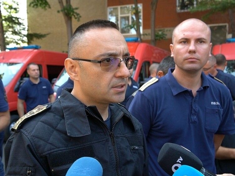 Шефът на пожарната По погрешка беше пусната системата за ранно известяване Bg Alert