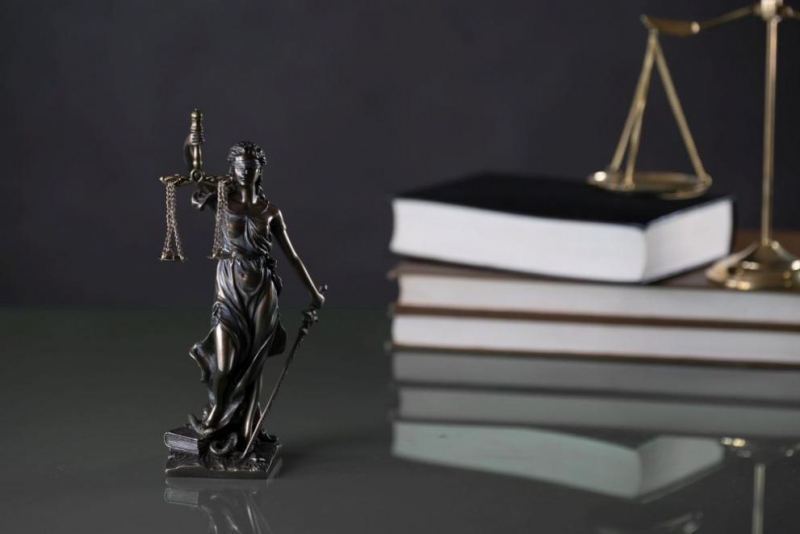 Повдигнаха обвинения на тримата задържани за побоя в Габрово