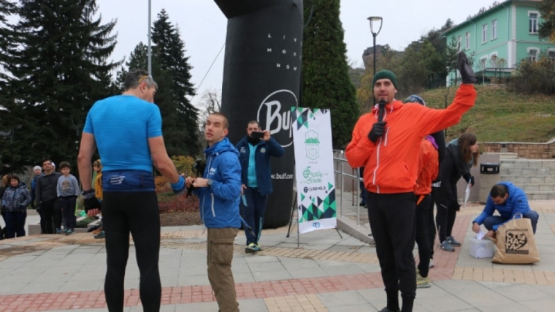 Незрящ младеж се включи в пробег в Северозапада