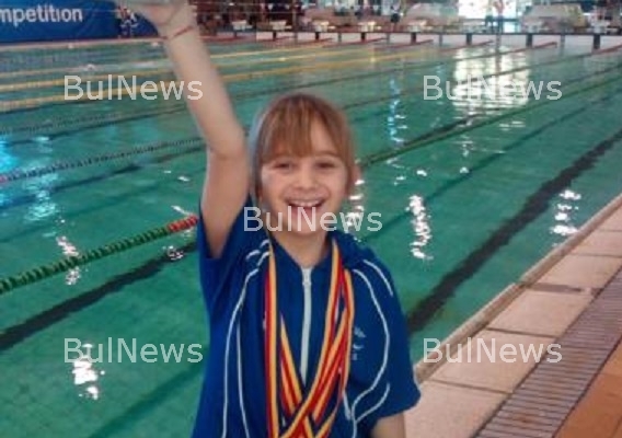 Плувкиня от Козлодуй спечели купа в Румъния