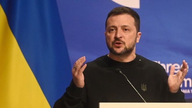 След масираната руска въздушна атака Зеленски иска пълна защита на украинското небе