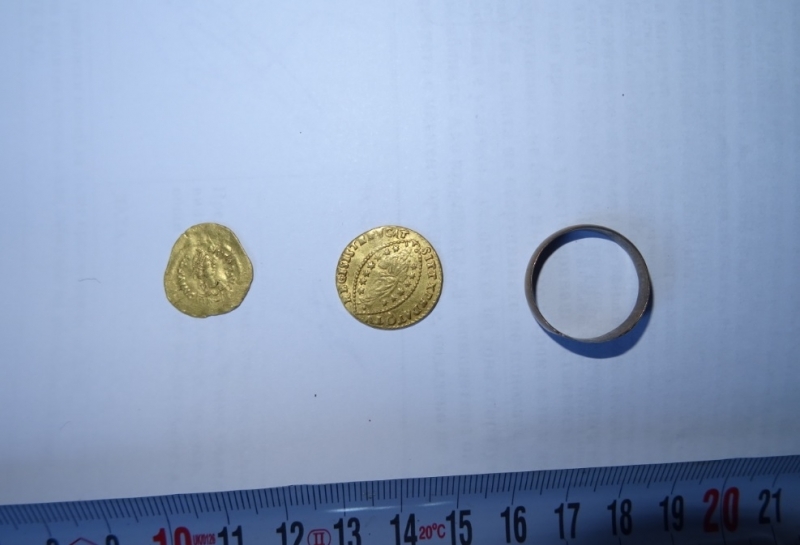 При спецакция Видински криминалисти иззеха канабис нелегален тютюн и артефакти снимки