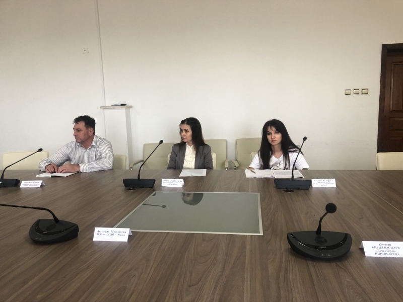 Заради украинските бежанци Областният съвет по сигурността във Враца се срещна с Георги Митов