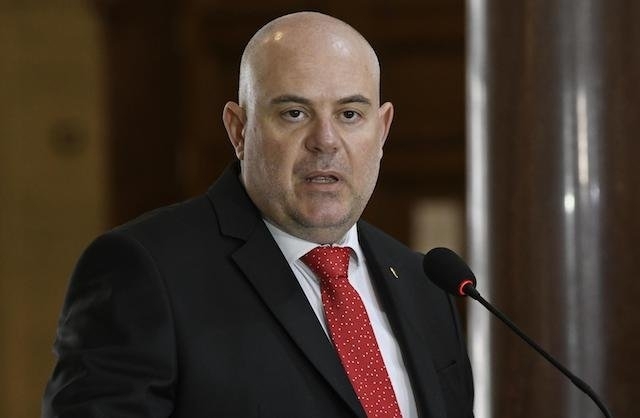 Експерт по взривове Атентатът срещу Гешев мирише на инсценировка