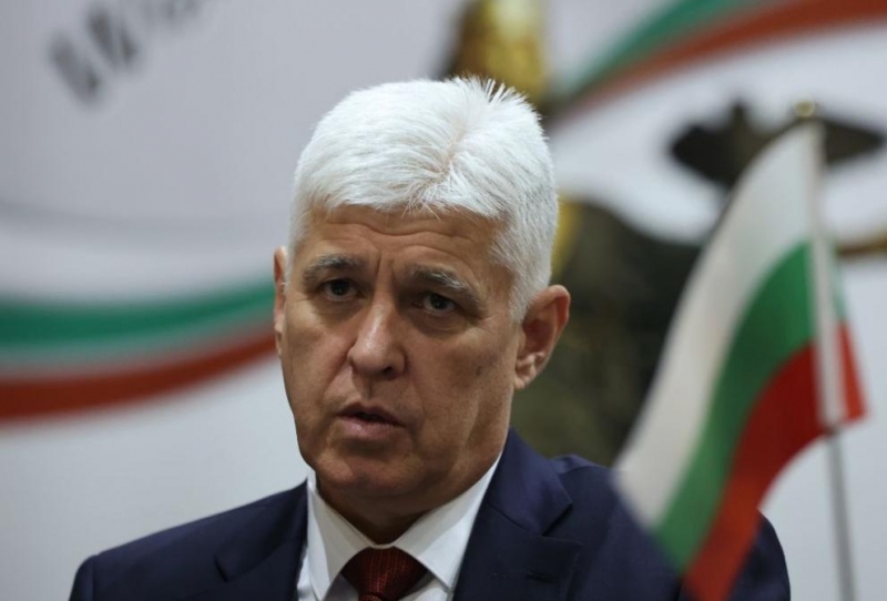 Министърът на отбраната Димитър Стоянов разкри подоробности за военната помощ за Украйна