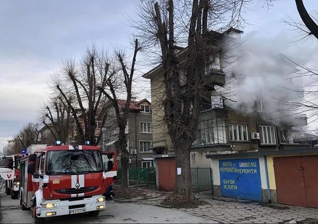 Късо съединение в бойлер подпали къща във Видинско