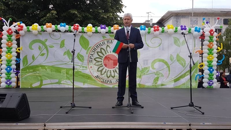 С тържествен концерт завършиха 45 те празници на културата „Мездра май“