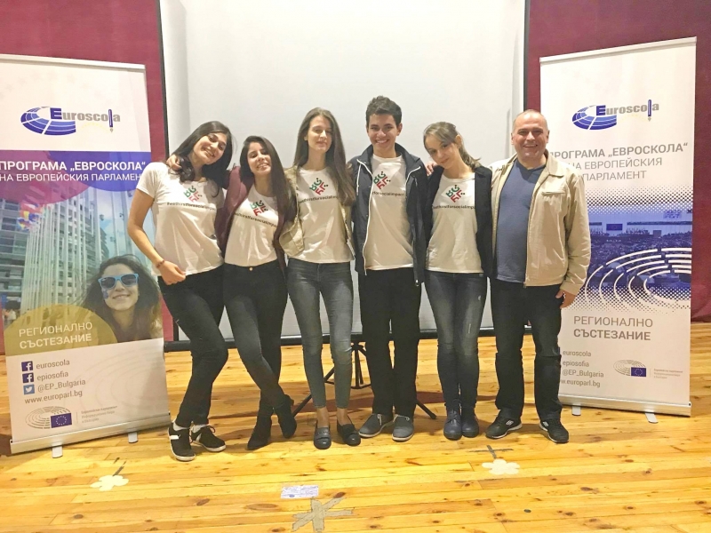Ученици от ПМГ във Враца ще представят България в Страсбург