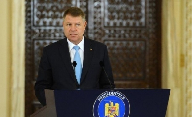 Президентът на Румъния настоява правителството да подаде оставка