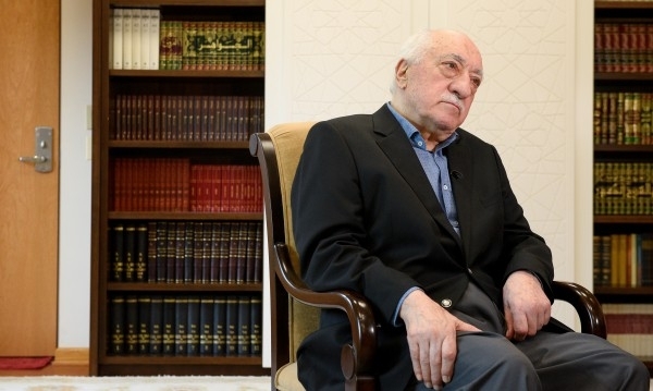 Братът на Гюлен осъден на над 10 г затвор в Турция