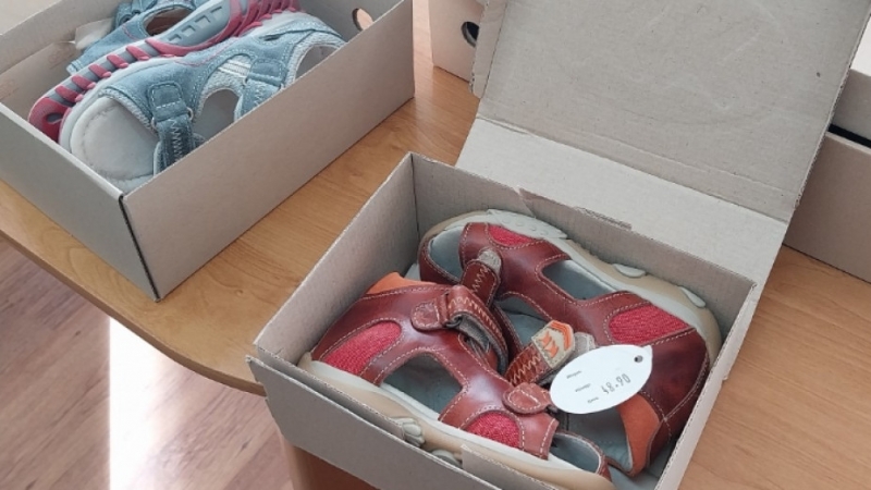 Деца от социален център в Монтана получиха дарение