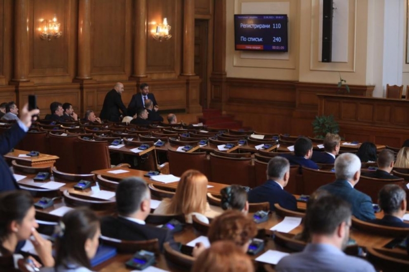 НС прие на второ четене промени в Закона за признаване на актове за