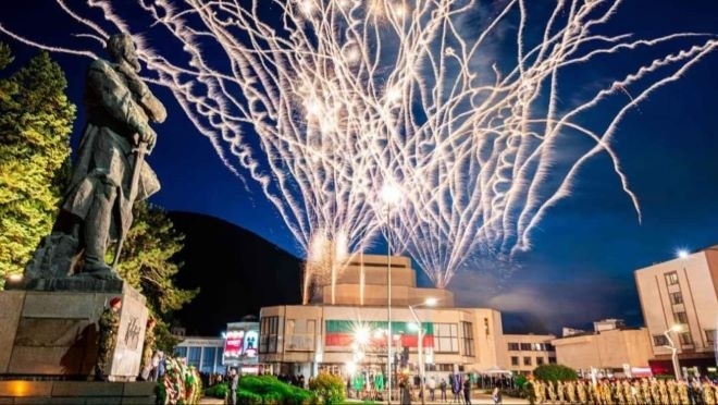 Президентът Румен Радев и служебният премиер Димитър Главчев ще участват в отбелязването на